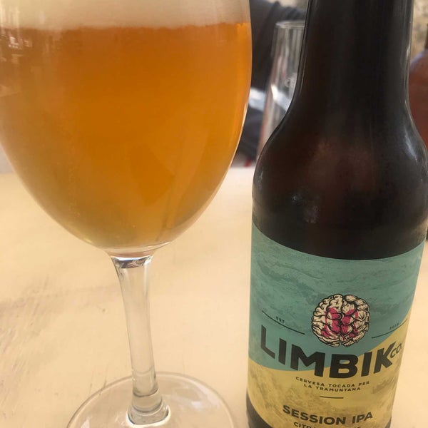 La Croqueta - BBQ Joint in Roses