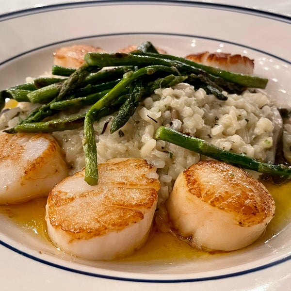 Cafe Rule & Wine Bar - American Restaurant