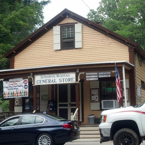 Schooleys Mountain General Store - Deli in Long Valley