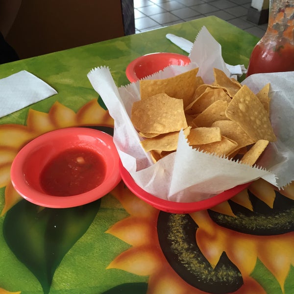 El Mezon Mexican Restaurant - 140 Salt Lick Rd