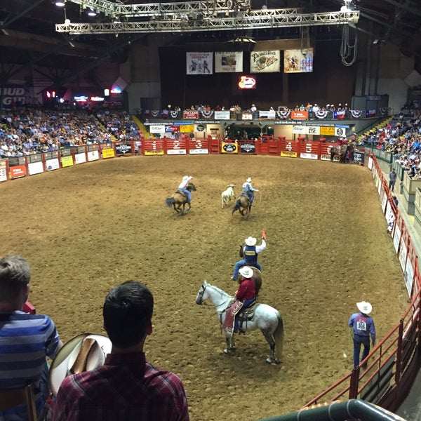 Stockyards Championship Rodeo - 5 tips
