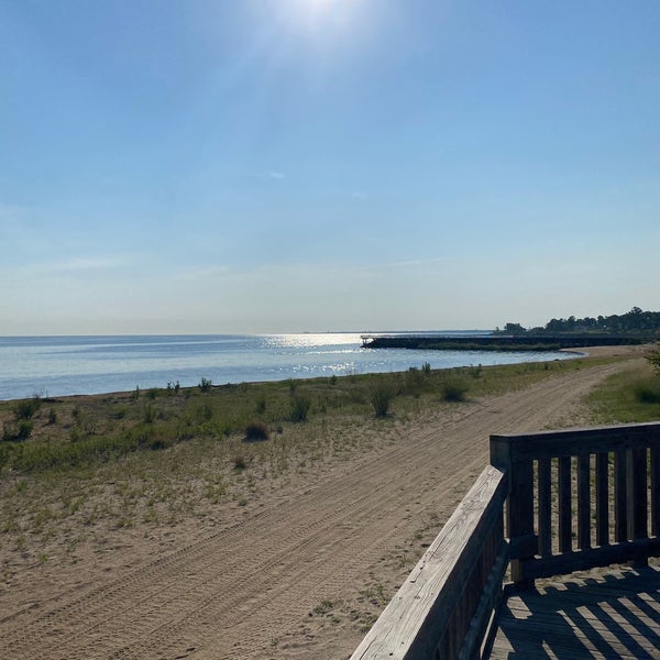 Old Bridge Waterfront Park at Paul's Beach - 2 tips