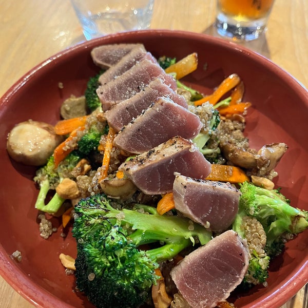 Doc B's Fresh Kitchen River North - Near North Side - 34 tips from 1968 ...