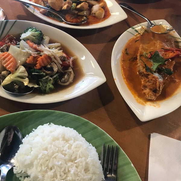 Bo Tree Thai Restaurant - Queen's Quarter - 2 tips