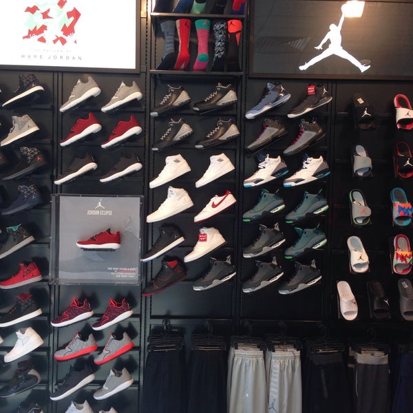 Foot Locker - Miami Central Business District - 2 tips from 165 visitors