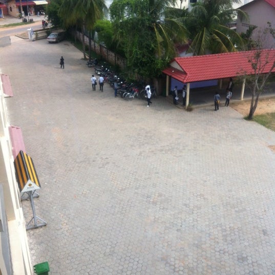 BBU (Build Bright University, Battambang Campus) - បាត់ដំបង, ខេត្តបាត់ដំបង