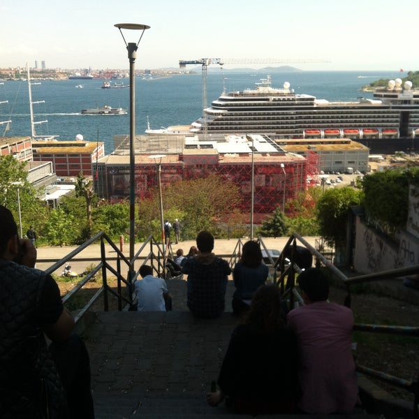 Photos at Cihangir Merdivenleri - 222 tips