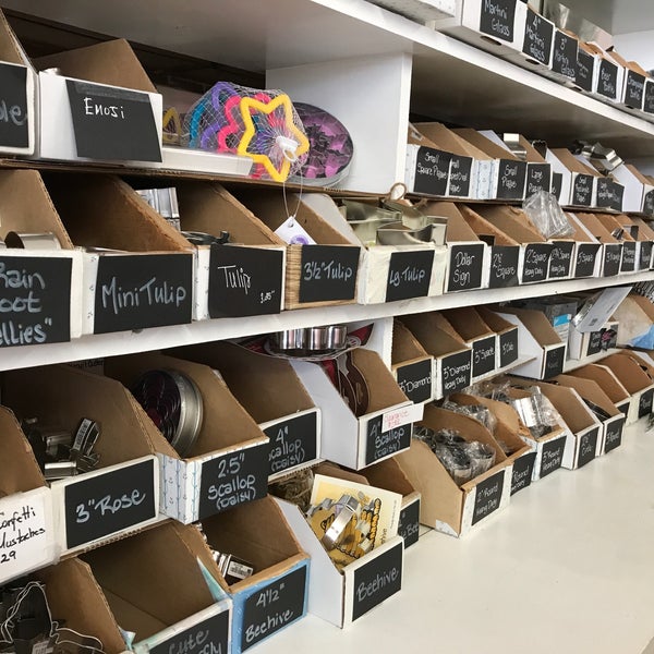 Calico Cake Shop - 7321 Orangethorpe Ave