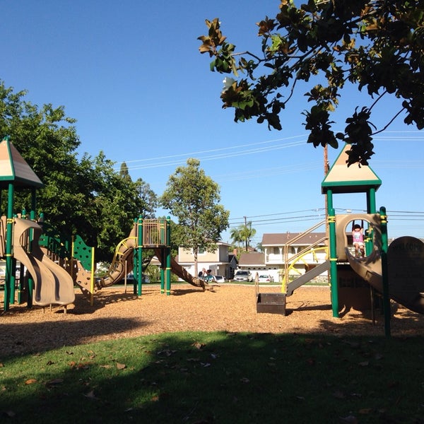 Pinewood Park - Playground