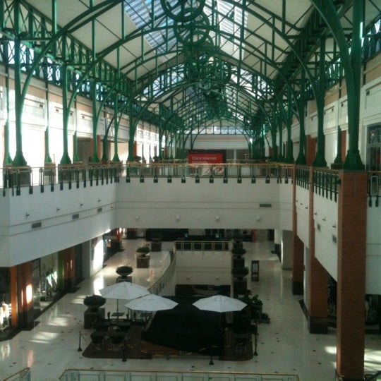 Photos at Praia de Belas Shopping - Praia de Belas - 352 tips from ...