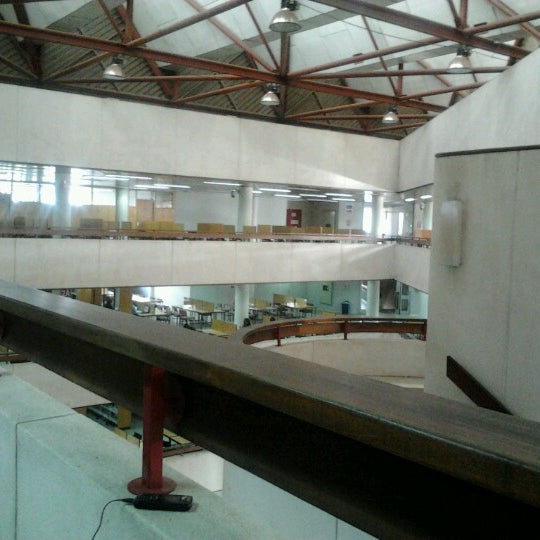 Jomo Kenyatta Memorial Library - Nairobi Central Business District ...