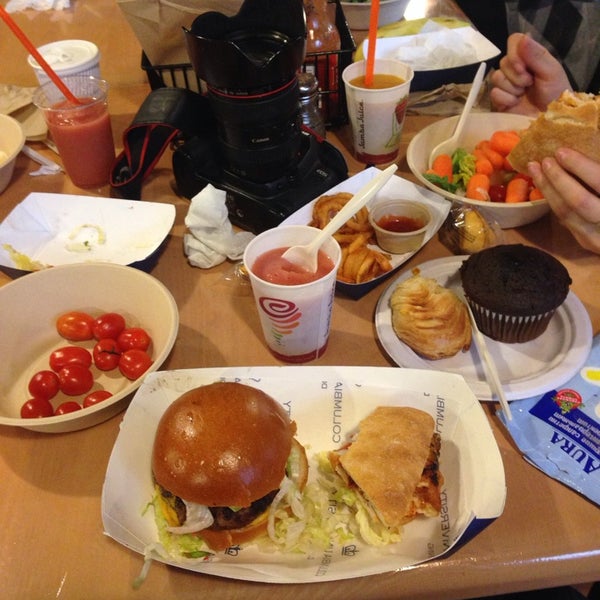 JJs Place - Columbia University - College Cafeteria in New York