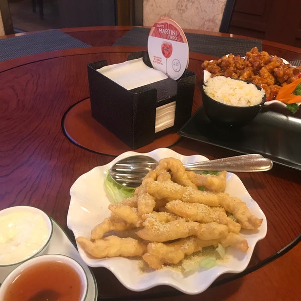 Devyni drakonai - Chinese Restaurant in Šnipiškės