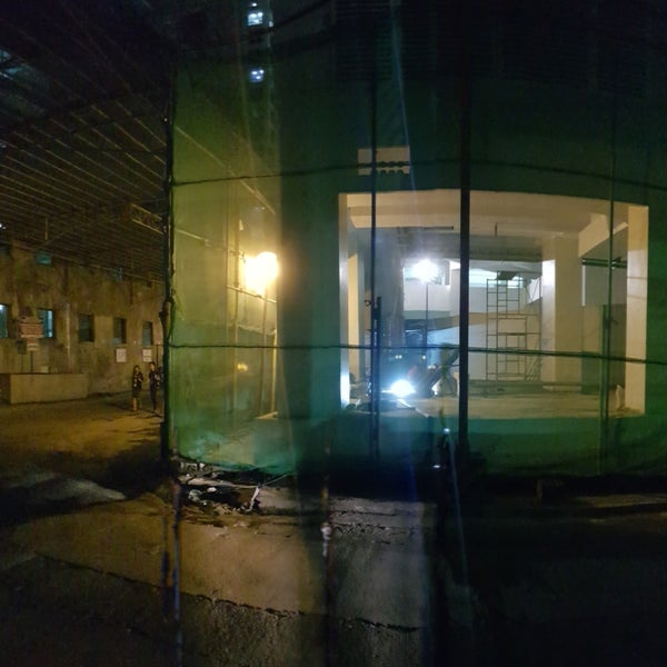 Convergys One Parking Lot - San Lorenzo - Makati City, Makati City