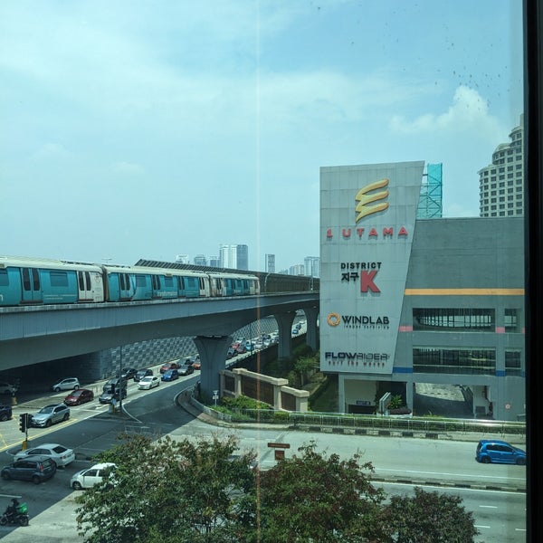 Photos at 1 Utama Shopping Centre (New Wing) - 841 tips from 150742 ...