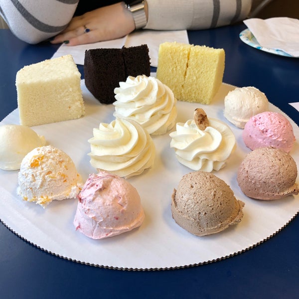 Blue Moon Bakery & Cafe - 16 tips