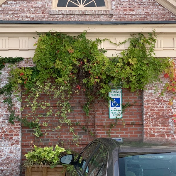 Photos at Geer Street Garden - 74 tips from 3088 visitors