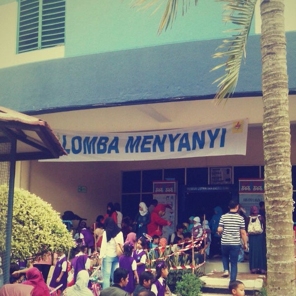 Museum Listrik dan Energi Baru - Science Museum in Jakarta Timur