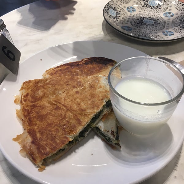 Mleko Espresso Bar (Now Closed) - Café in Sydney