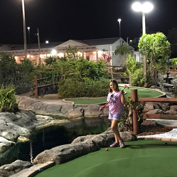 Adventure Mini Golf - Mini Golf Course