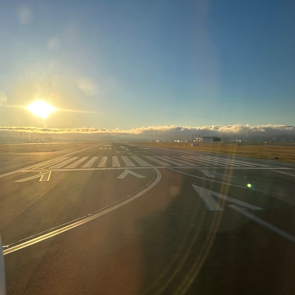 United Airlines Flight UA 926 - Plane in San Francisco