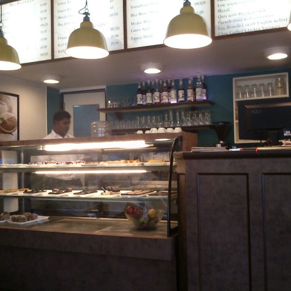 Cafe Monza - Navi Mumbai, Mahārāshtra