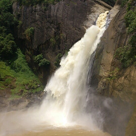 Dunhida Falls - Scenic Lookout