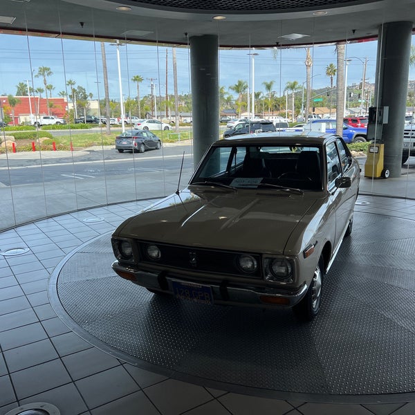 Toyota of Escondido - Car Dealership in Central Escondido