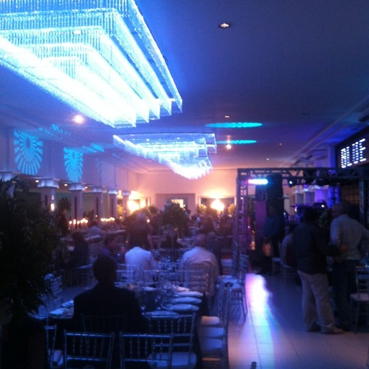 Maison Blue Buffet - Event Space