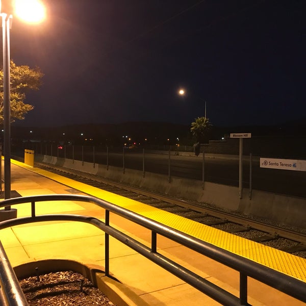 VTA Blossom Hill Light Rail Station - Blossom Valley - 2 tips from 287 ...