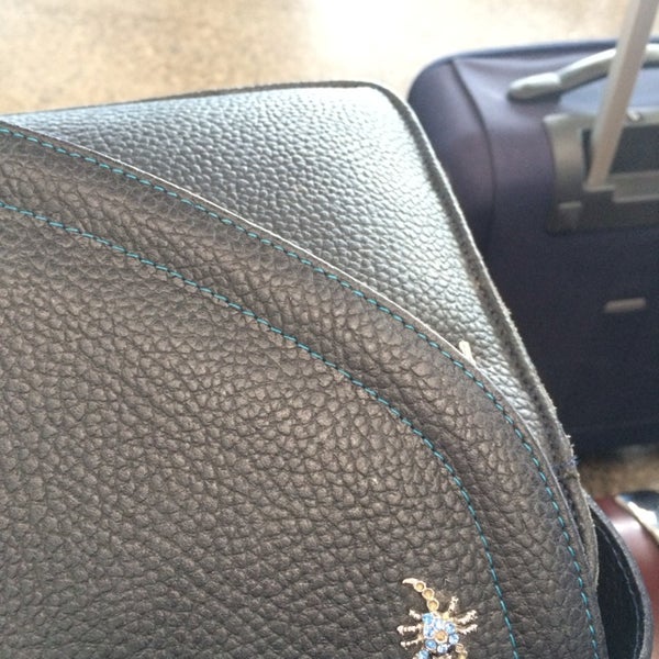 Gate 5 - Airport Gate