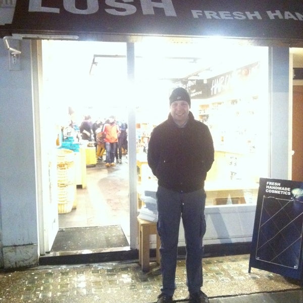 Lush - Cosmetics Shop in Mayfair