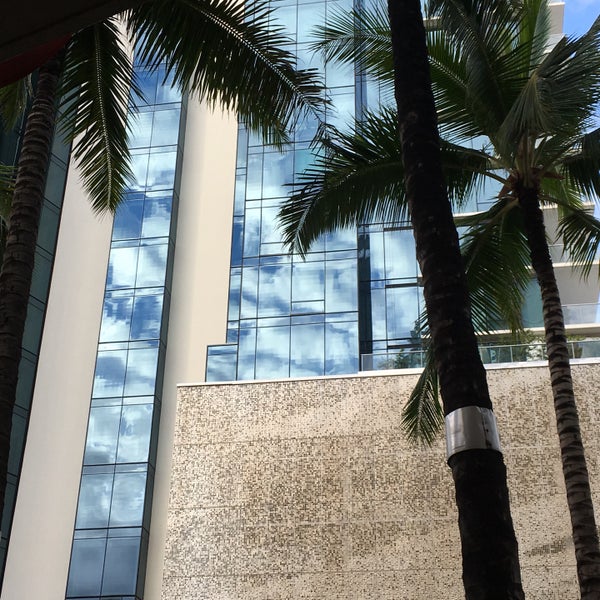 Ward Entertainment Center - Ala Moana - Kakaako - 4 tips