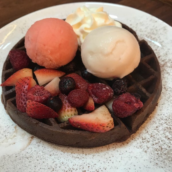 iberry Café (ไอเบอร์รี่ คาเฟ่) - Ice Cream Shop in Prawet