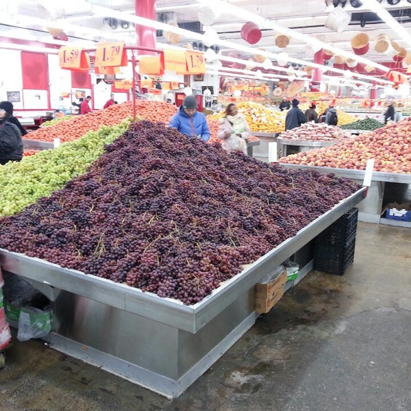 Photos at Sami Fruits - Lasalle, QC
