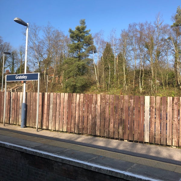 Grateley Railway Station (GRT) - Rail Station