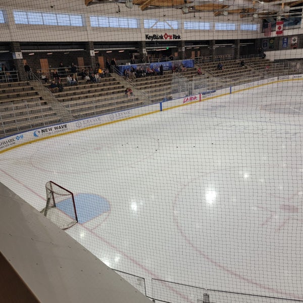 LECOM Harborcenter - Central Business District - 9 tips from 475 visitors