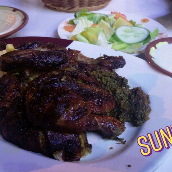 Strawberry Corner Cafeteria - الحمرية - دبي, دبي