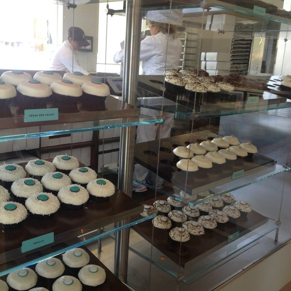 Photos at Crave Cupcakes - Cupcake Shop in Houston