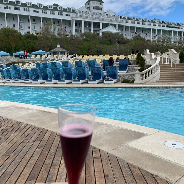 Esther Williams Swimming Pool - 140 visitors