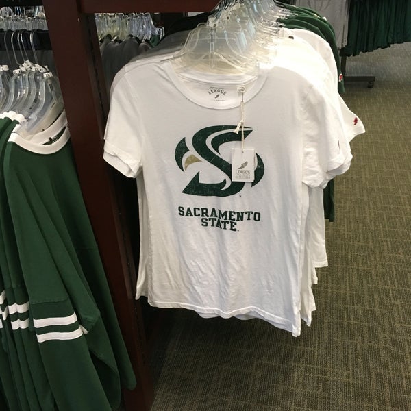Hornet Bookstore (BK) - Southeastern Sacramento - 9 tips from 393 visitors