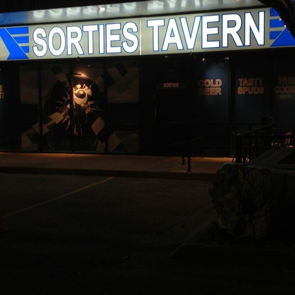 Sorties Tavern - 4 tips from 132 visitors