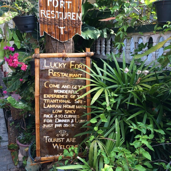 Lucky Fort Restaurant - Restaurant