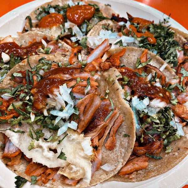 Pare Y Coma - Taco Restaurant