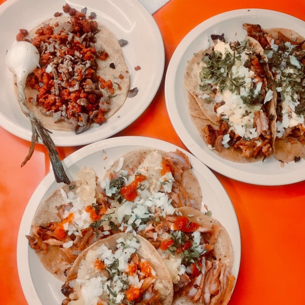 Pare Y Coma - Taco Restaurant