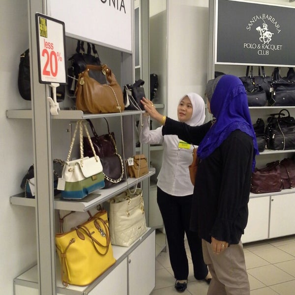 Photos at Parkson Ria - 5 tips from 721 visitors