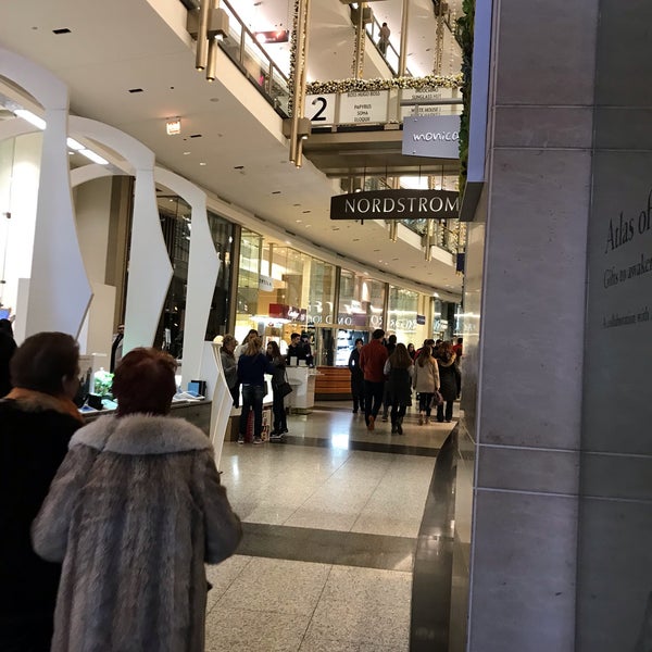 Photos at The Shops At North Bridge - Shopping Mall in Chicago