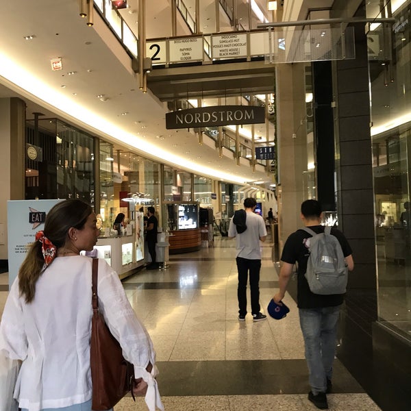 Photos at The Shops At North Bridge - Shopping Mall in Chicago