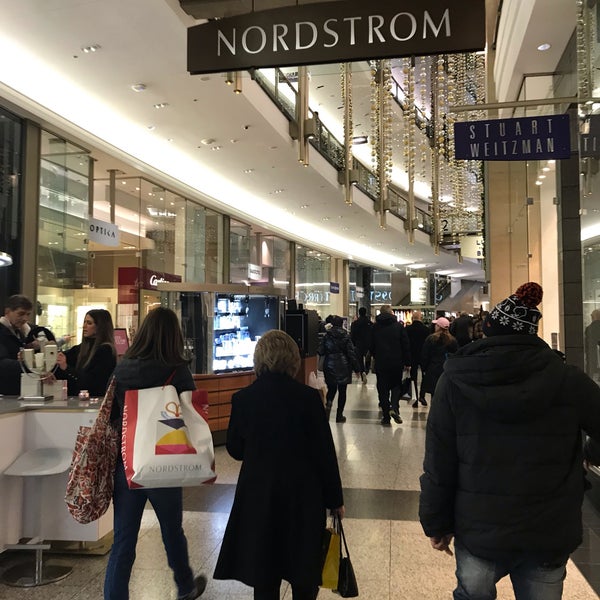 Photos at The Shops At North Bridge - Shopping Mall in Chicago