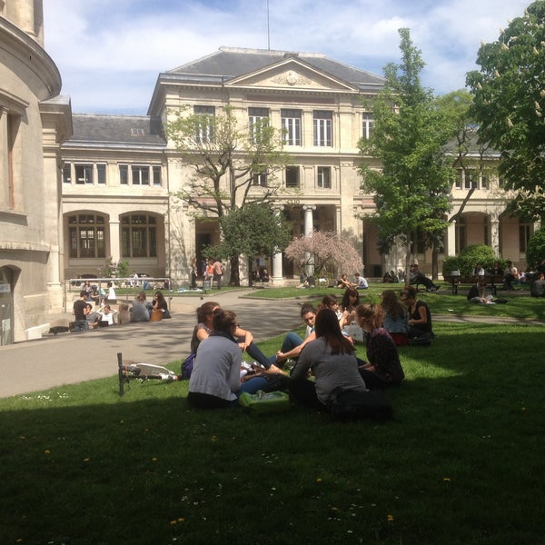 Photos at Université Lumière Lyon 2 - Campus Berges du Rhône - 4 tips